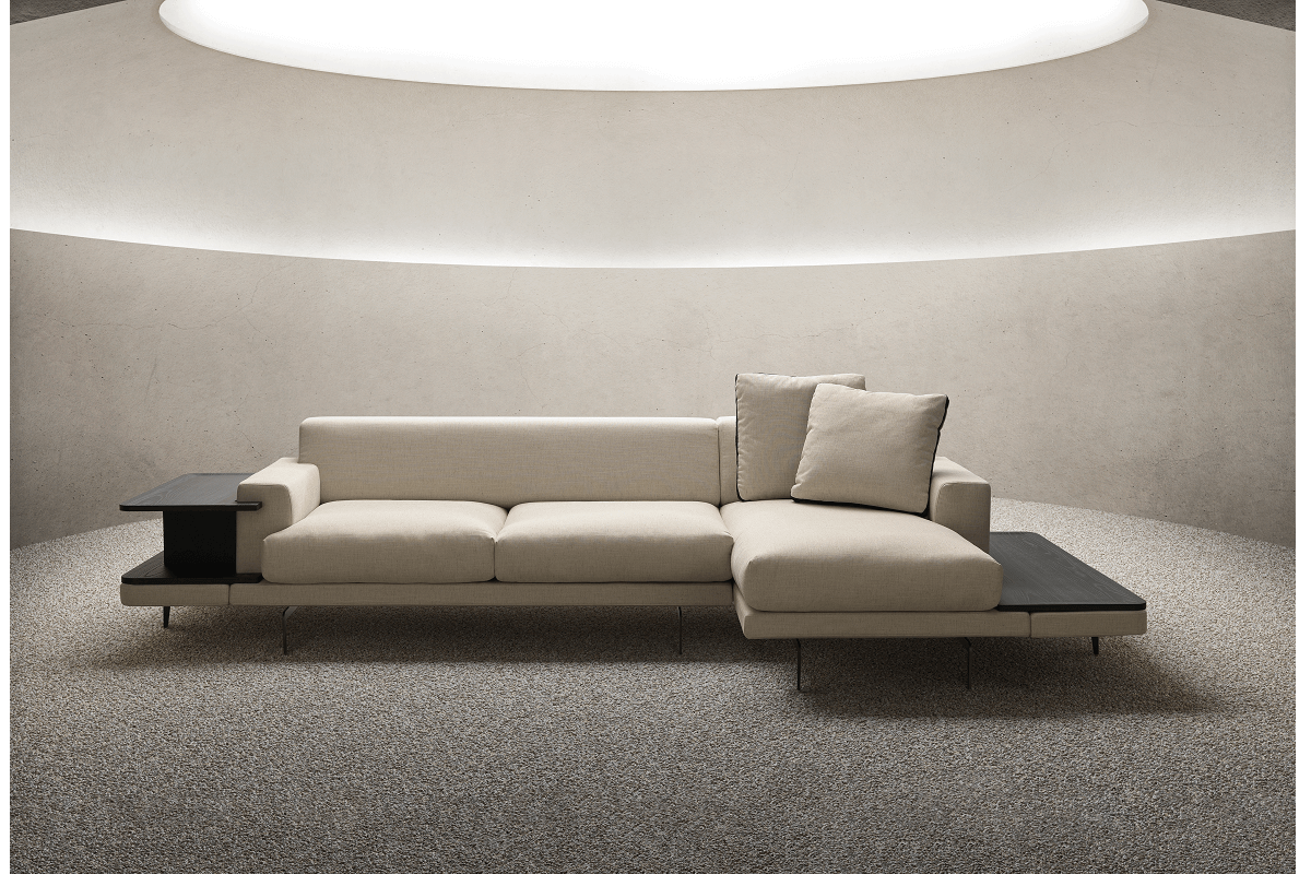 Gilmour de Busnelli, un sofá modular con estantería lateral incorporada ...