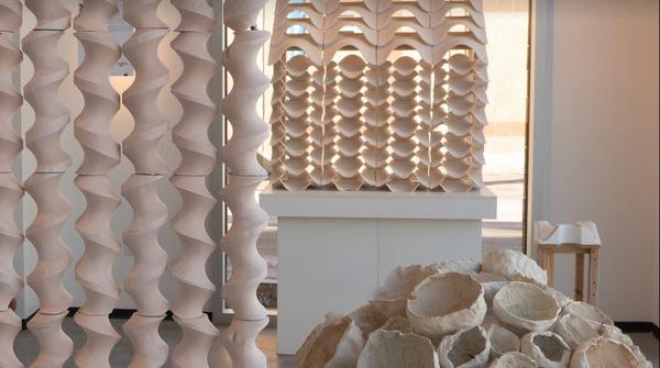 El Programa de Cerámica de Harvard presenta la exposición Formaciones ...