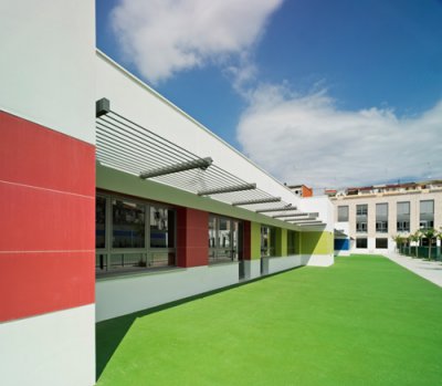 Techlam by Levantina viste al nuevo Colegio nº100 de la calle Puerto ...